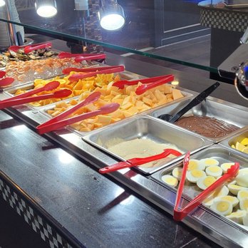 GOLDEN BUFFET & GRILL - Updated July 2024 - 220 Photos & 79 Reviews ...