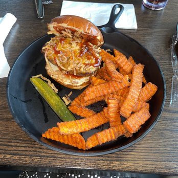 MP KITCHEN & BAR - Updated January 2026 - 203 Photos & 173 Reviews - 403 W Dundee Rd, Wheeling ...