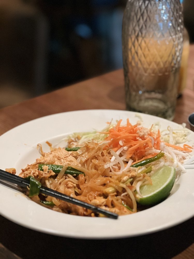 HAE HA HENG THAI BISTRO - 2176 Photos & 1525 Reviews - 301 S Western ...
