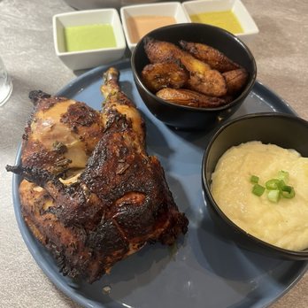 BRASAS - Updated December 2024 - 53 Photos & 13 Reviews - 6138 Delmar ...