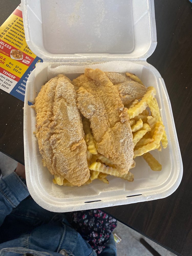 HOOK FISH & CHICKEN - Updated May 2025 - 73 Photos & 87 Reviews - 10400 ...