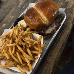 ROYCE - Updated December 2025 - 446 Photos & 312 Reviews - 115 Ridge St ...