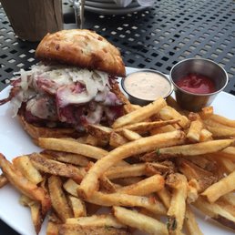 BARREL HOUSE SOCIAL - Updated December 2025 - 248 Photos & 233 Reviews ...