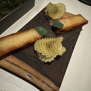 CANLIS - Updated February 2025 - 4036 Photos & 1844 Reviews - 2576 ...