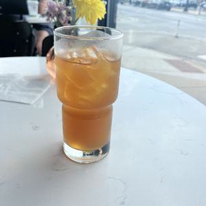 THE UNDERSTUDY COFFEE AND BOOKS - 47 Photos & 15 Reviews - 5531 N Clark ...