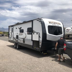 FREEDOM RV - 50 Photos & 61 Reviews - 3735 E Irvington Rd, Tucson ...
