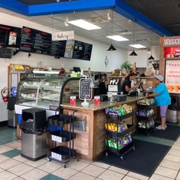 BOX OF CUBANS - Updated December 2024 - 255 Photos & 358 Reviews ...