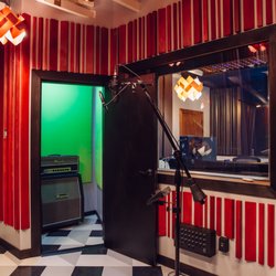 ROUND TABLE RECORDING COMPANY - 13 Photos - 6345 Carrollton Ave ...
