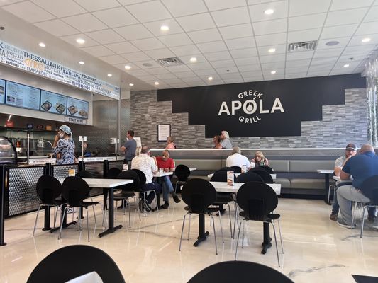 APOLA GREEK GRILL - TEMP. CLOSED - Updated December 2025 - 120 Photos ...