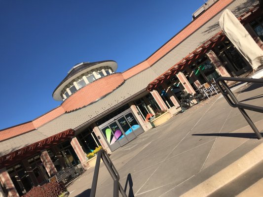 KOELBEL LIBRARY - Updated November 2024 - 34 Photos & 33 Reviews - 5955 ...