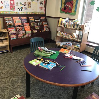 CHICAGO PUBLIC LIBRARY - EDGEBROOK - Updated October 2025 - 32 Photos ...