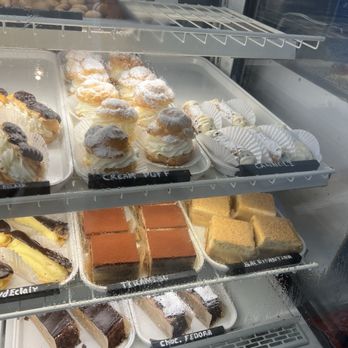 STELLA PASTRY & CAFE - Updated November 2024 - 1817 Photos & 1626 ...