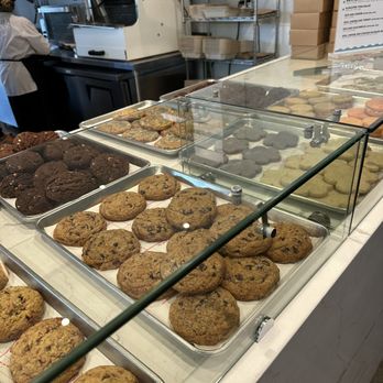 HI BAKERY - Updated June 2025 - 342 Photos & 118 Reviews - 2037 E 7th ...