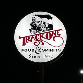 TRACK ONE - Updated June 2025 - 440 Photos & 498 Reviews - 1330 Robert ...