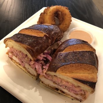 NOSH HOUSE BY OC KOSHER - Updated June 2024 - 63 Photos & 45 Reviews ...