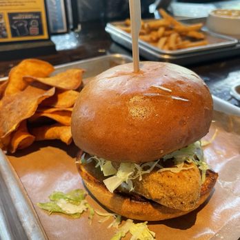 COMMUNITY BEER COMPANY - Updated September 2025 - 457 Photos & 287 ...