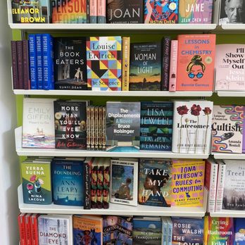 POSMAN BOOKS AT PRODUCE TERMINAL - Updated April 2025 - 48 Photos & 14 ...