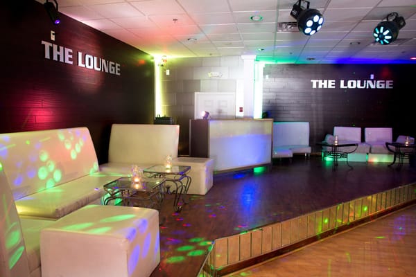 THE LOUNGE PHILLY - Updated December 2025 - 12 Photos - 1625 Cecil B ...
