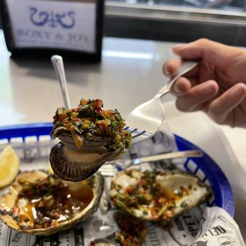 ROXY & JO’S SEAFOOD GRILL & OYSTER BAR - Updated September 2024 - 177 ...