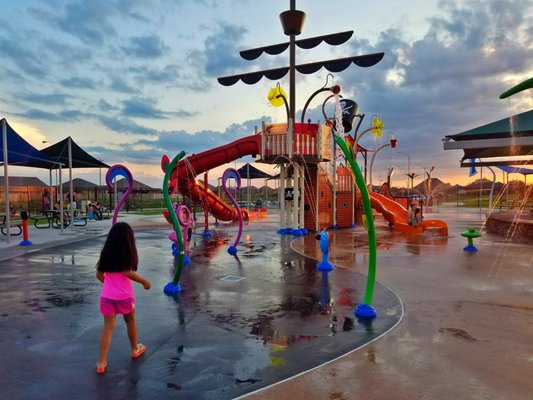 APPLE VALLEY PARK - Updated September 2025 - 11 Photos - 4401 Melrose ...