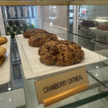 BEVERLY HILLS COOKIES - Updated July 2024 - 313 Photos & 207 Reviews ...