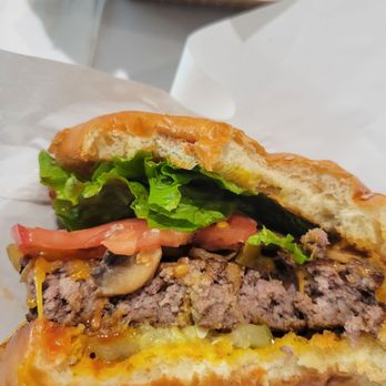 THE BURGER PLACE - Updated April 2025 - 226 Photos & 290 Reviews - 811 ...