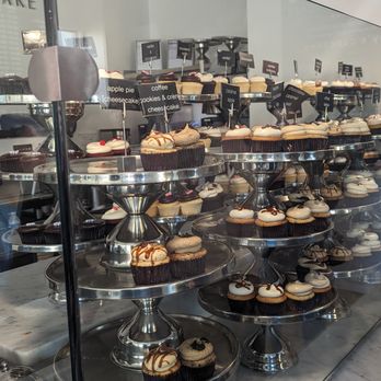 GEORGETOWN CUPCAKE - 3625 Photos & 4213 Reviews - 3301 M St NW ...