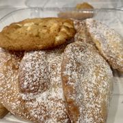 XIELO ARTISAN DESSERTS - 434 Photos & 497 Reviews - Creperies - 212 W ...