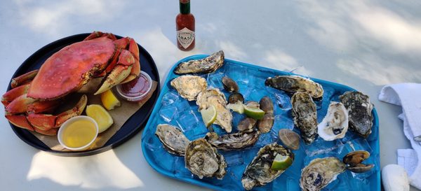 BUCK BAY SHELLFISH FARM - Updated August 2024 - 317 Photos & 204 ...