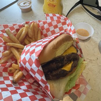 BURGER VIBE - Updated July 2025 - 94 Photos & 92 Reviews - 3730 ...