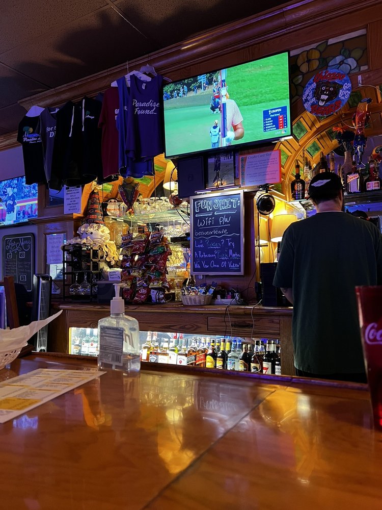 PARADISE LOUNGE - Updated October 2025 - 38 Photos & 95 Reviews - 4541 ...