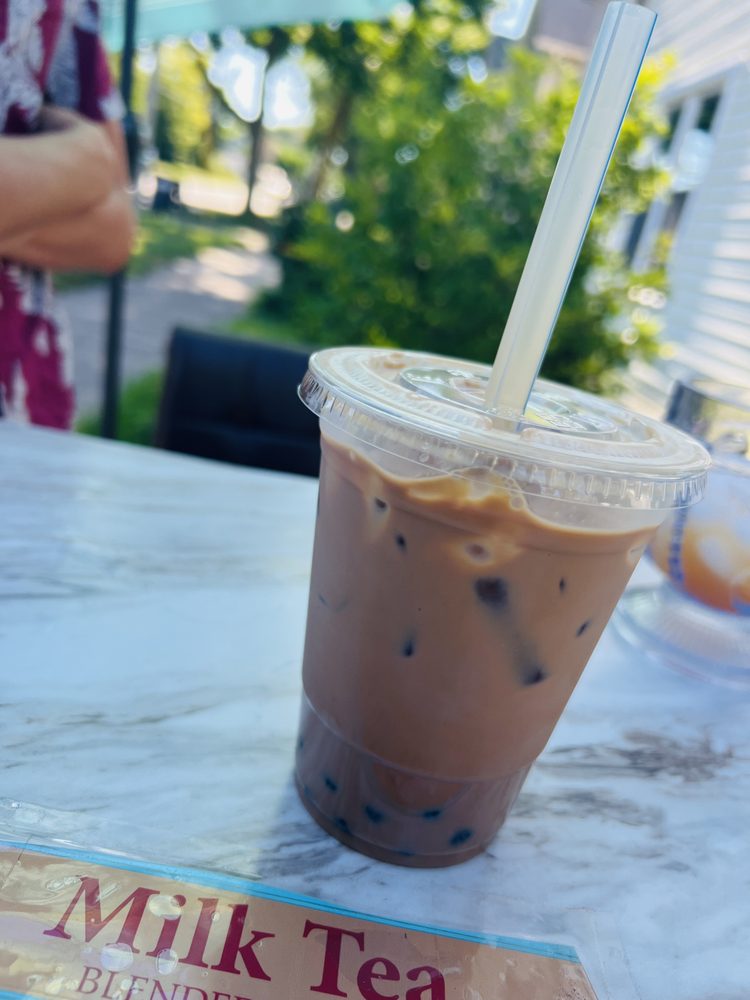 Braden’s Boba Tea, St. Joseph | Roadtrippers
