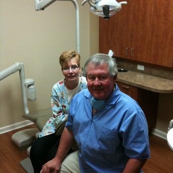 BRIAN LANGOWSKI, DDS - Updated December 2025 - 15 Reviews - 4445 N ...