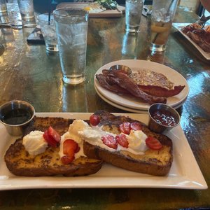 MUD BUGS A CAJUN JOINT - 191 Photos & 162 Reviews - 306 S Main St, Buda ...