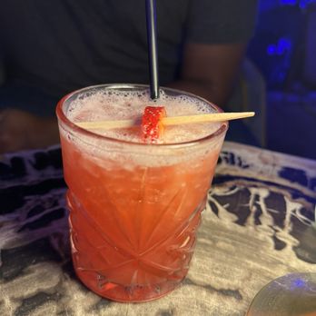 ZAYA - Updated March 2025 - 215 Photos & 136 Reviews - 515 W 7th St ...