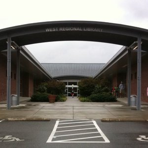 CARY REGIONAL LIBRARY - Updated December 2025 - 35 Photos & 26 Reviews ...