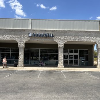 GOODWILL CENTRAL TEXAS - DRIPPING SPRINGS - Updated January 2026 - 13 ...