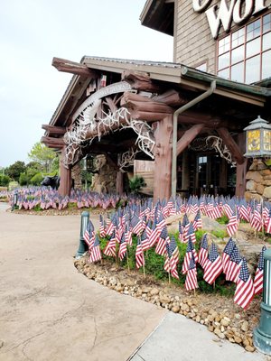 BASS PRO SHOPS - Updated January 2026 - 190 Photos & 95 Verified ...