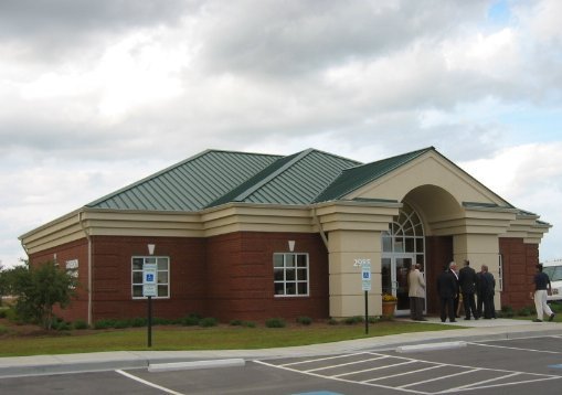 ANDERSON BROTHERS BANK - Updated March 2026 - 2985 S Cashua Dr ...