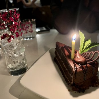 HUE BOSTON - Updated June 2025 - 192 Photos & 78 Reviews - 90 Exeter St ...