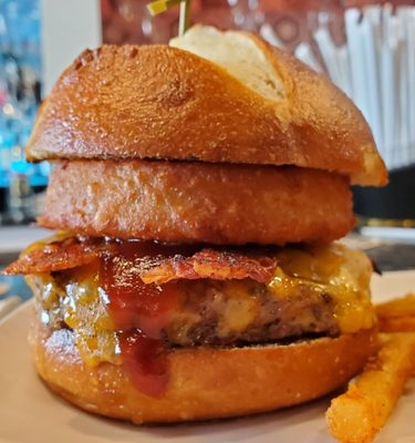 NICK & MIKE BAR AND GRILL - Updated August 2025 - 171 Photos & 155 ...