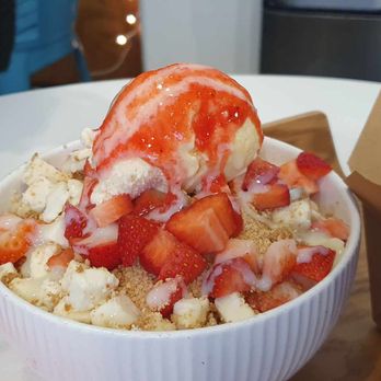 SNOWTIME - Updated June 2024 - 301 Photos & 135 Reviews - 715 W ...