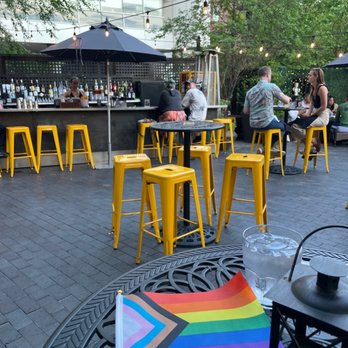 ALIBI - Updated November 2024 - 169 Photos & 436 Reviews - 215 Charles ...