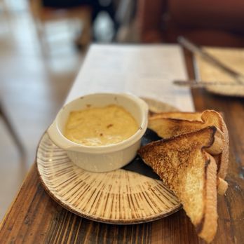 KINFOLK SOUTHERN KITCHEN - Updated July 2024 - 250 Photos & 130 Reviews ...
