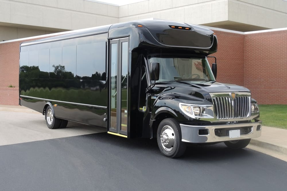 C&S EXECUTIVE TRANSPORTATION - 17 Photos & 10 Reviews - 507 Alana Ln ...