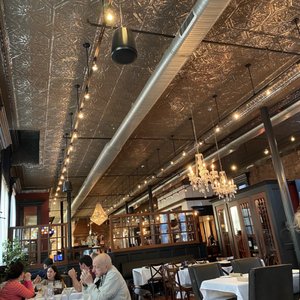 MODERN ON THE RAILS - 129 Photos & 213 Reviews - Italian - 1 Station Plz, Mamaroneck, NY ...