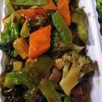 GOLDEN DRAGON - Updated December 2024 - 57 Photos & 50 Reviews - 3650 ...