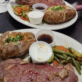 RUBY SLIPPER BAR AND GRILL - Updated July 2024 - 50 Photos & 60 Reviews - 3965 Bethel Rd SE ...