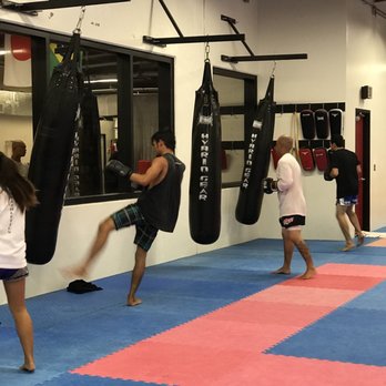 IRON KINGZ - Updated December 2025 - 13 Photos - 851 Mapunapuna St ...