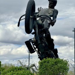 STRAP TANK BREWERY - Updated July 2025 - 443 Photos & 594 Reviews - 596 ...